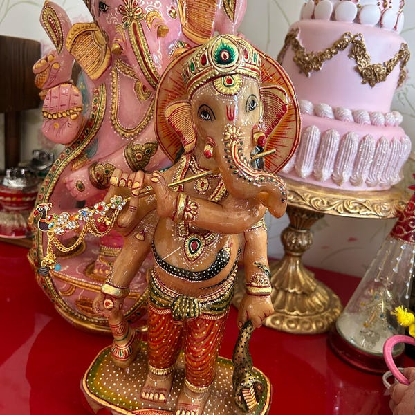 Jade Krishna Statue, Lord Krishna, Krishna Idol, Lord Gopal, Krishna ...