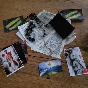 Pentagram and Demon Skull Rosary in Glow in the Dark or Black | Etsy