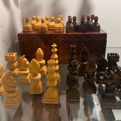 Vintage Swiss Made glass Eyed Chess Set With Marquetry Folding Chess ...