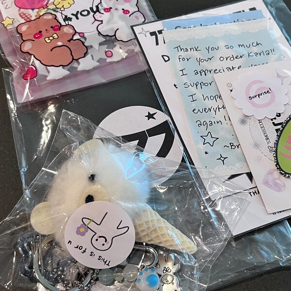 Mini Snack Keychains, Strawberry Peach, Puppy Pastel Charm, Japanese ...