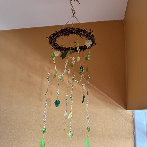 Cottage Core Leaf Sun Catcher Round - Etsy Canada