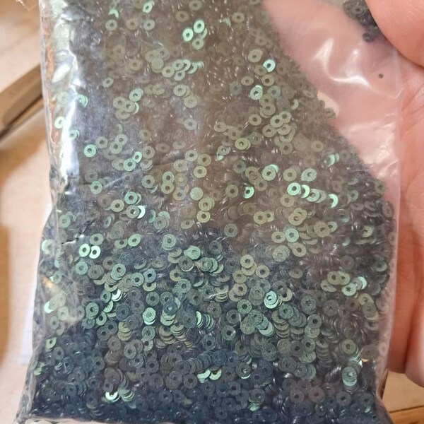 Mukaish Badla Metal Flat Metallic Thread Tape Embroidery Wire for ...