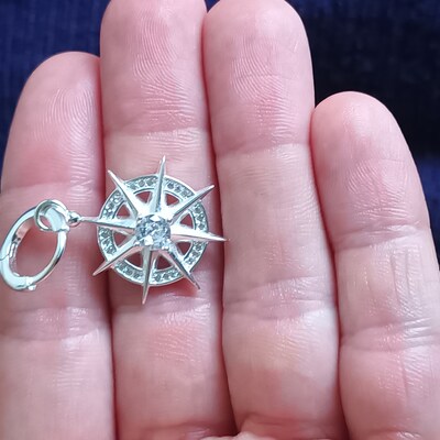 The Last of Us 2 Ellie Space Rocket Pin/keychain/necklace TLOU 2 Ellie ...