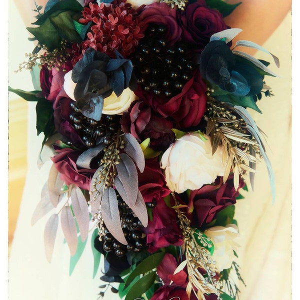 Hunter Green Ivory Black Gold Bridal Bouquet Halloween Wedding Boho ...