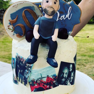 Personalised Seated Male Figure Fondant Cake Topper - Etsy