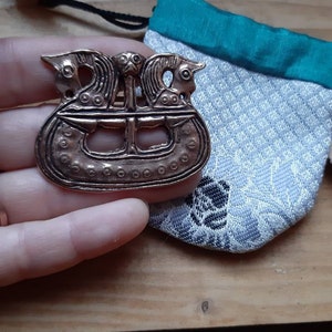 Drinking Horn Stand Odin's Ravens Hugin and Munin as - Etsy