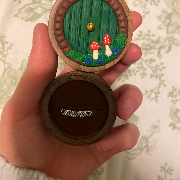 Engagement Rustic Ring Box, Proposal Ring Box, Wood Ring Box, Real Mushroom Ring Box, Forest ...