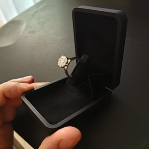 Rotating Engagement Ring Box, Genuine Leather, Thin Proposal Box, Thin ...