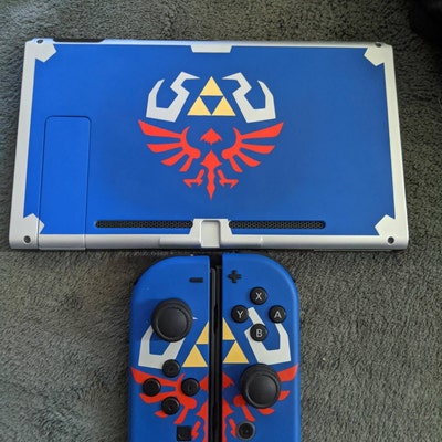 Custom the Legend of Zelda Hylian Shield Themed Nintendo Switch Back ...