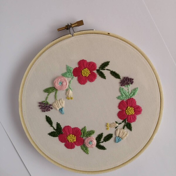 Floral Wreath Embroidery Pattern. PDF Digital Download. 7" Embroidery ...