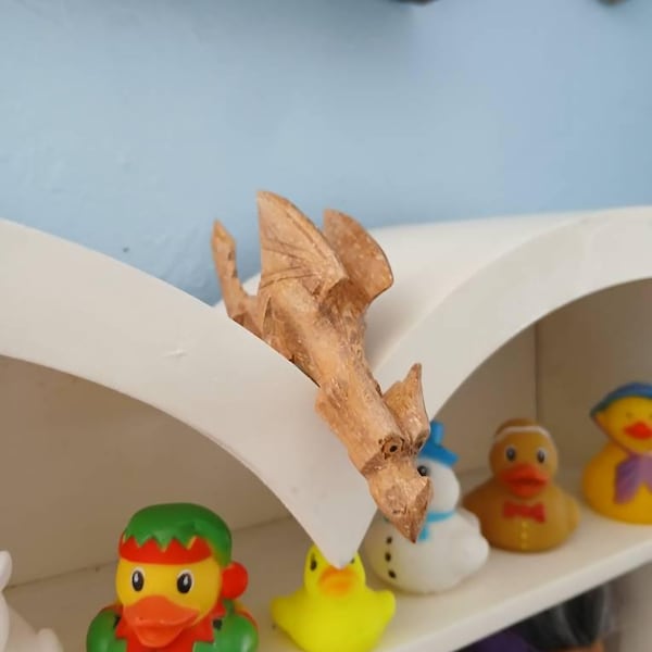 Carved Wooden Shelf Sitting Sitter Dragon Wood Carving Ornaments ...