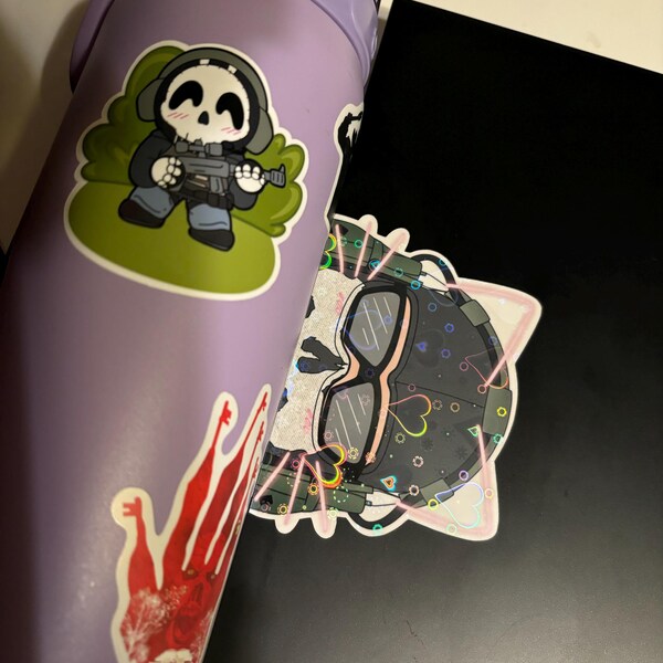 Call of Duty: MW2 Cute König Inspired Sticker - Etsy