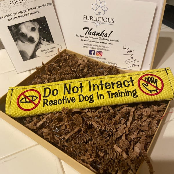 Embroidered 2x6 Patch for Working Dogs With don't Touch Sign and ignore ...