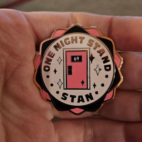 Chibi Decepticon / Autobot Pin | Transformers - Etsy