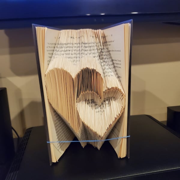 Book Folding Pattern for 2 Hearts ~ Love ~ Romance ~ Anniversary ...