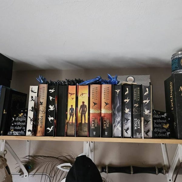 Pre- Order - Obsidian Bookends - Book Quote Bookends - Throne of Glass ...