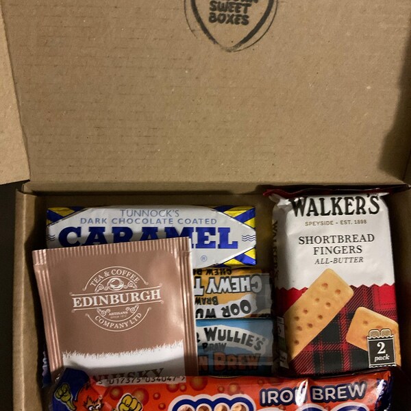 Scottish Tunnock’s Sweet Treat Chocolate Hamper - Etsy UK