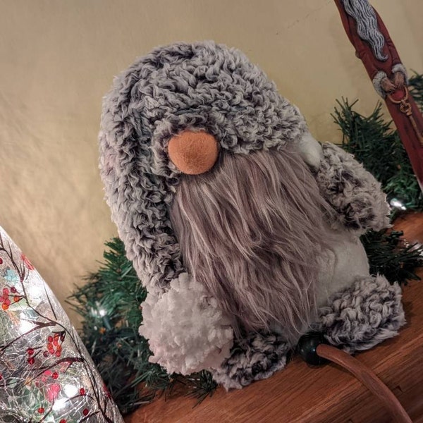 Large Deep Red and Gray With Plaid Home Gnome - Etsy