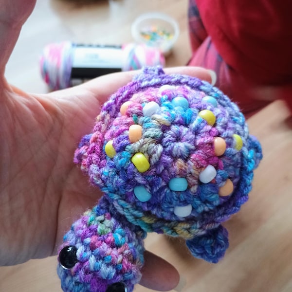 Beaded Fidget Turtle Crochet Pattern: Beginner Friendly, No Sew ...
