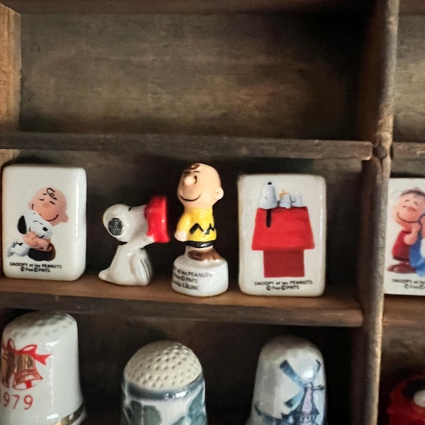 Miniature SNOOPY Vintage Porcelain Figurine, Bean of Your Choice, Mini ...