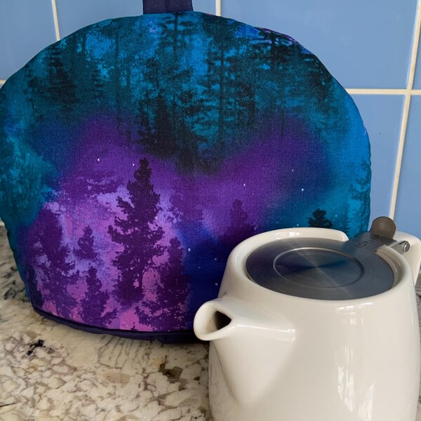 Squirrels Tea Cosy, Handmade Insulated Wildlife Nature Tea Cozy for Tea ...