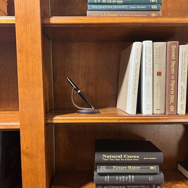 Wooden Pipe Stand/ Pipe Display/ Handmade Walnut & Ipe Wood - Etsy