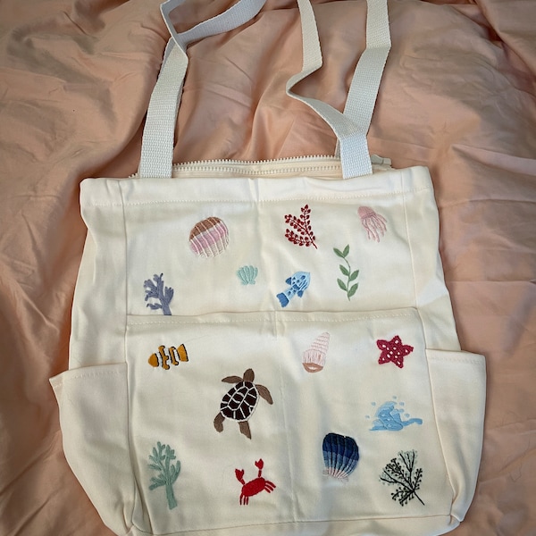 Sea Life Tote Bag, Hand Emboridered Tote Bag, Aquatic Life, Ocean Lover ...