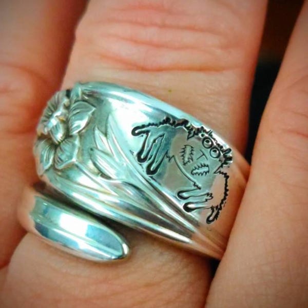 Middle Finger Hurricane Sanibel Island Necklace Florida Themed Hand ...