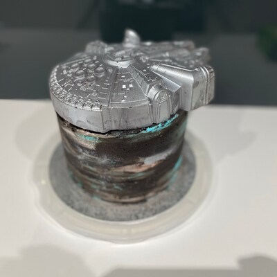 Solid Chocolate Millenium Falcon Cake Topper Star Wars - Etsy UK