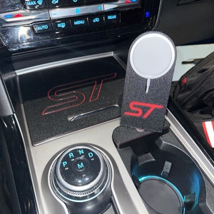 Magsafe® Wireless Charger / Phone Mount for 2020 Ford® Explorer - Etsy