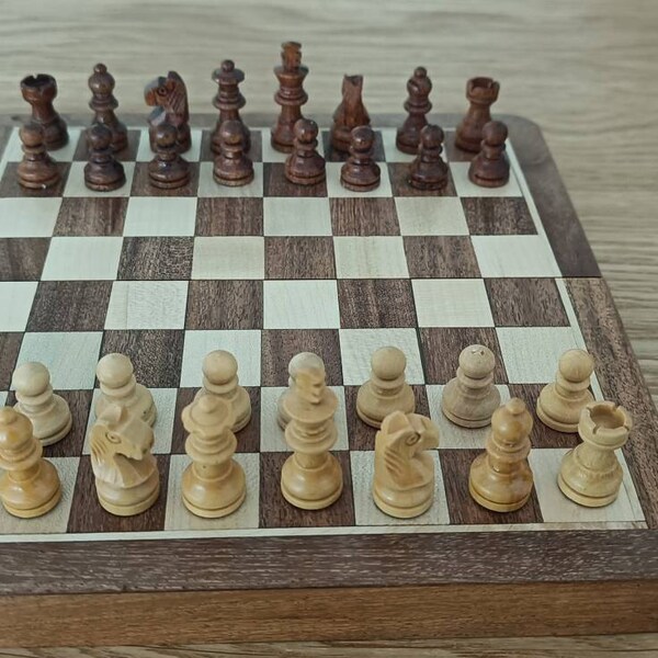 Travel Chess Set Mini Chess Set Magnetic Wooden Chess Sets With Board 5 ...