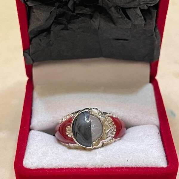 Inspired Lily Ring From the Movie Legend - Etsy