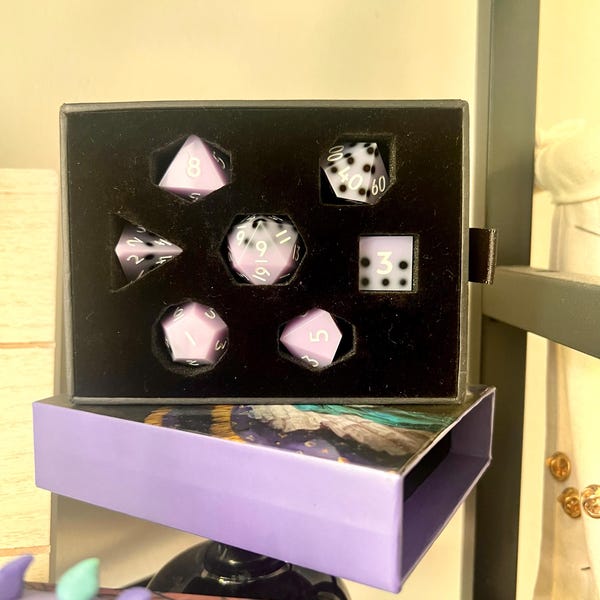 Taro Milk Tea Boba Dice - Kawaii Dice, Boba Dice, Handmade Resin Sharp ...