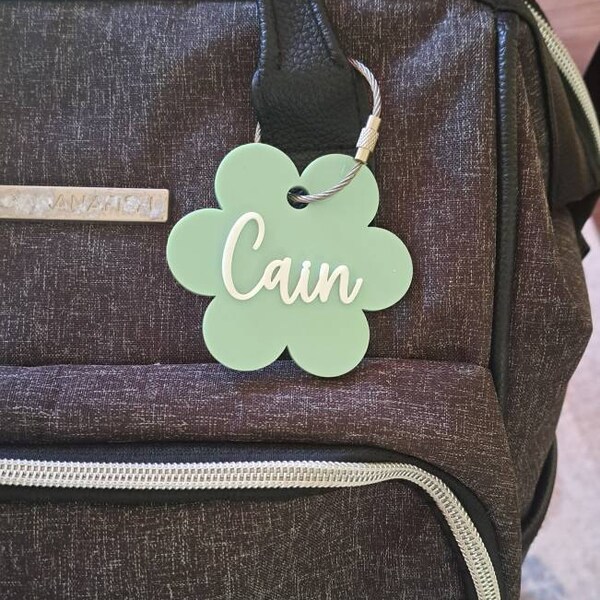 Daisy Bag Tag, Kids 3D Keychain, Acrylic Tag, Flower Backpack Tag ...