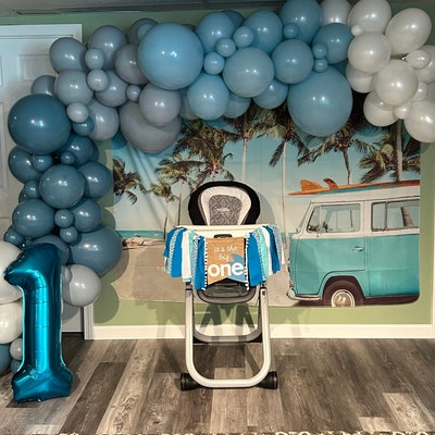 Westfalia DIY Balloon Garland / the Big One 1st, Modern Surf Birthday ...