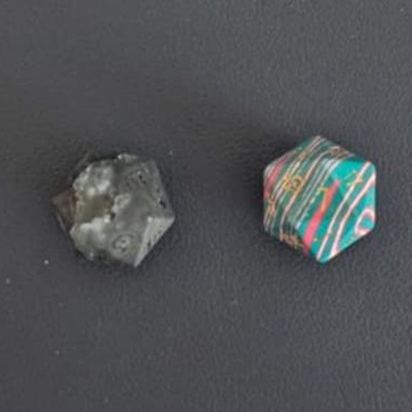 Raised Gray Blast Glass Dice, Grey Dungeon and Dragon Dice Set, MTG ...