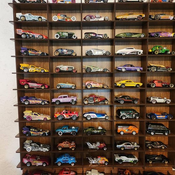 1:64 Toy Car Wall Shelf, Hotwheels, Matchbox Compatible Display Case ...