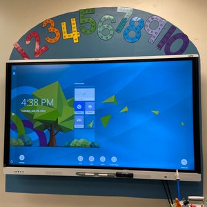 RAINBOW BRIGHTS Skip Counting Large Number Display Rainbow Classroom ...