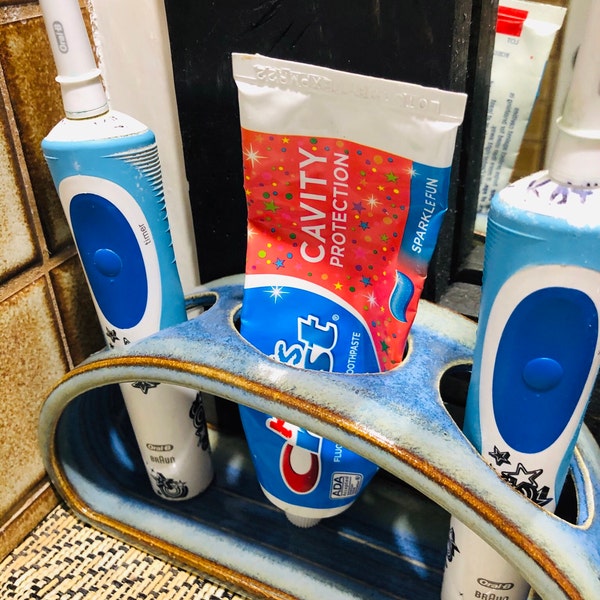 ELECTRIC Toothbrush/toothpaste Holder in Lapis Blue and Cappuccino ...
