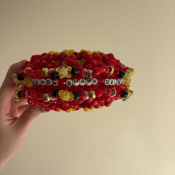 Custom-made X-base, Peyote, UFO, Carousel, Epic, Rotating Kandi Cuffs ...