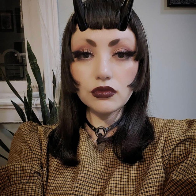 StoryTellerCosplay - Etsy