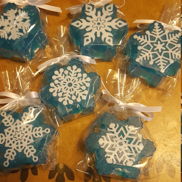 Snowflake Soap - Fresh Snow - Christmas Soap - Winter Soap - Holiday ...