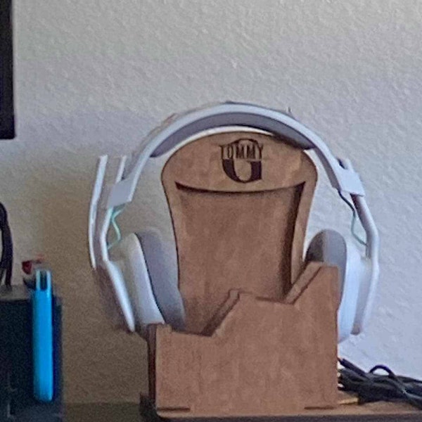 Personalized Controller Stand, Headphone Holder, Boyfriend Birthday ...