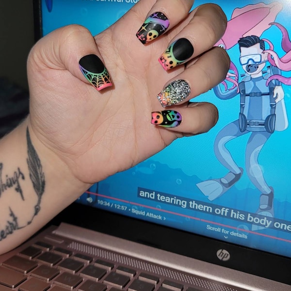 Girly Goth Press on Nails, Rainbow, Gothic, Skulls, Spiderweb, Glitter ...