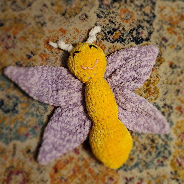 Crochet Leo the Bee PATTERN | Amigurumi Plushie | Crochet Snuggler ...