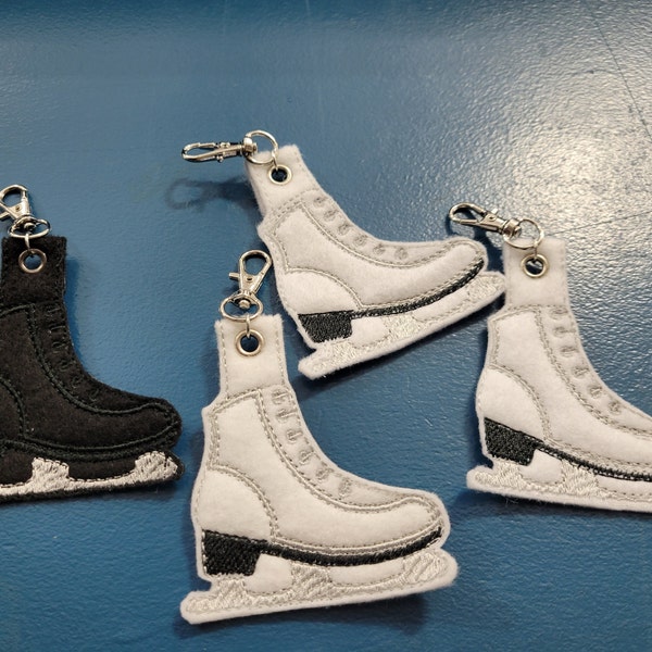 Ice Skate Key Fob, Figure Skating, Lisey Designs, 4x4 Hoop and 5x7 Hoop ...