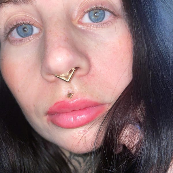 14k Solid Gold V Shape Septum Ring Gold Clicker Daith Earring Hoop ...