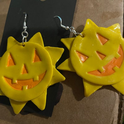 Halloween Candy Corn Bat Earrings - Etsy
