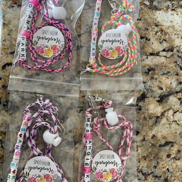 Kids Personalized Heart Charm Adjustable Face Mask Neck Strap Face Mask ...