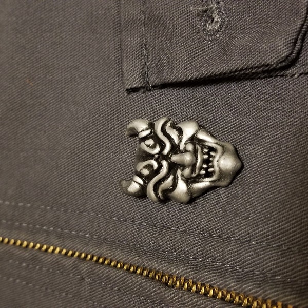 Fan Designed the Expanse Amos Oni Cosplay Pin - Etsy